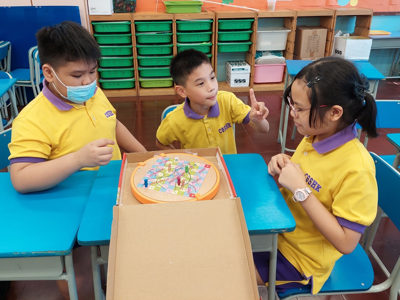 Extra-Curricular Activities (Friday) | Chiu Sheung School, Hong Kong